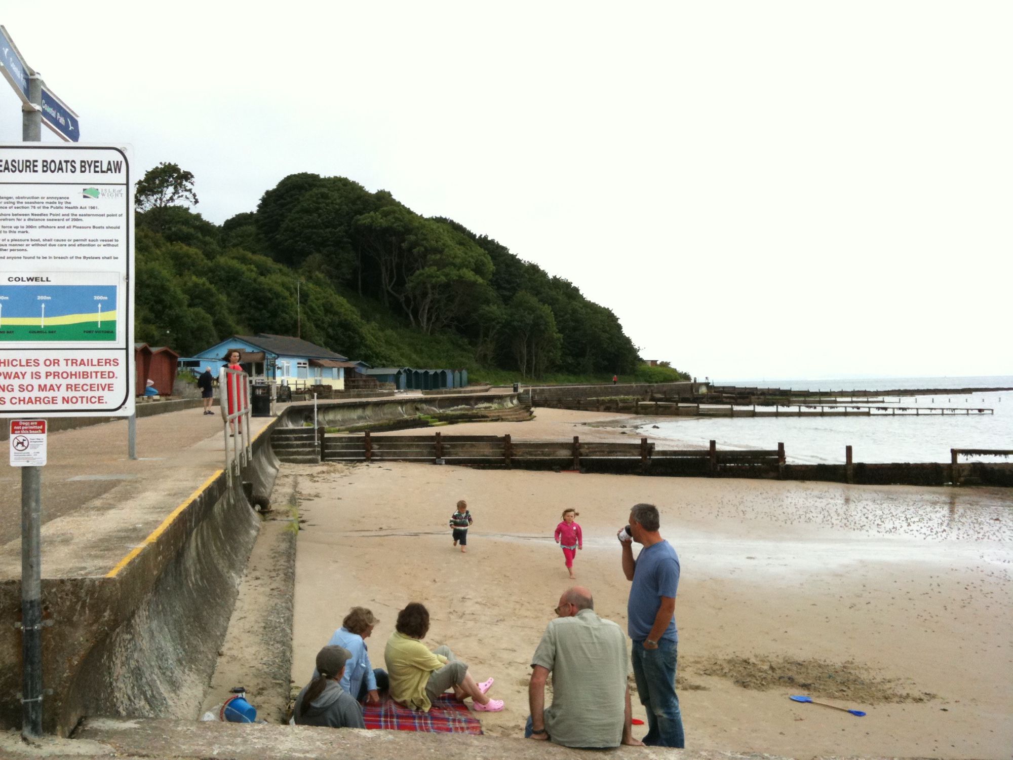 Colwell Bay, Isle-Of-Wight | Cool Places