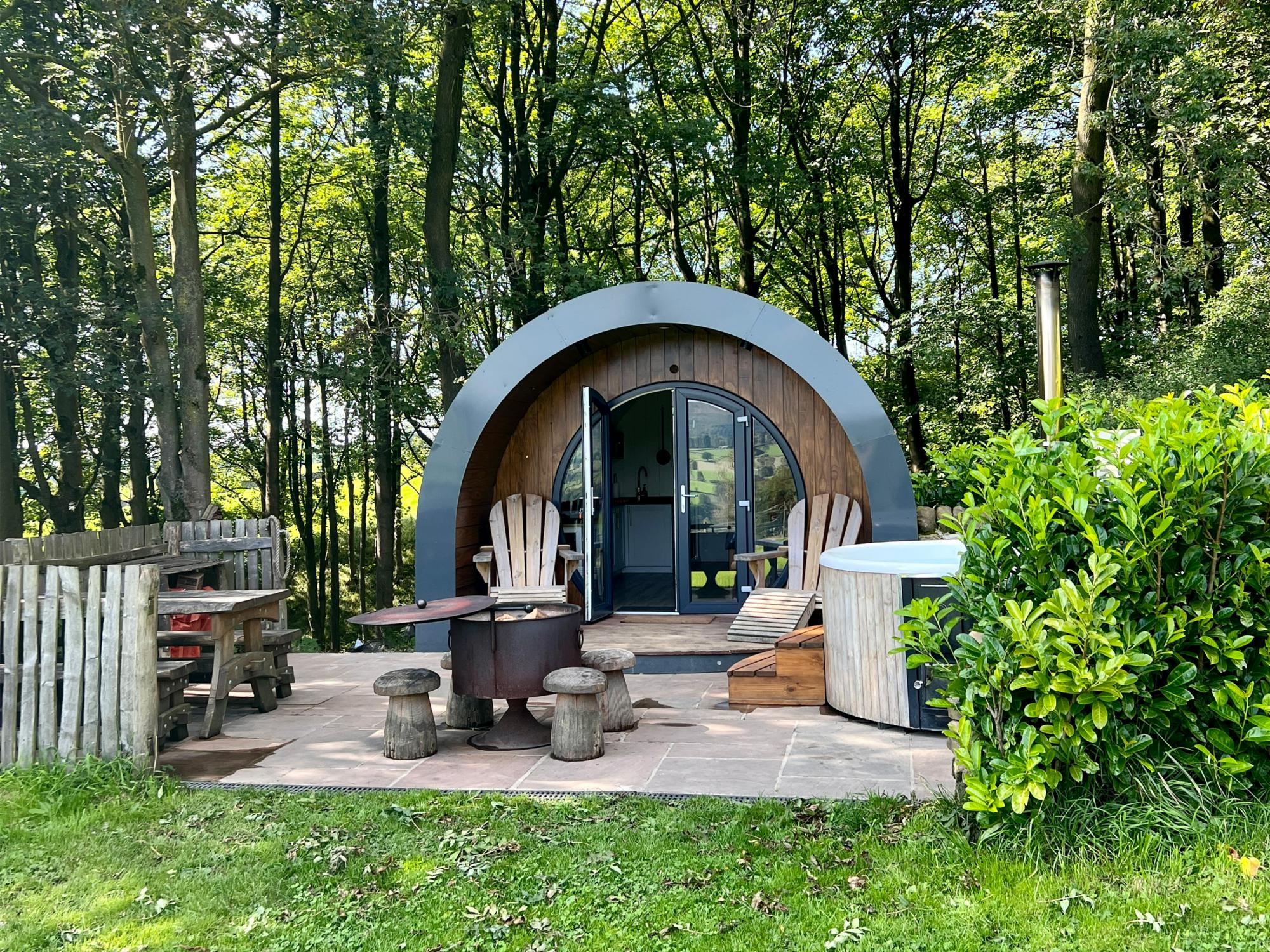 The Safari Pod 204 at Catgill Farm Camping & Glamping - Bedful Web ...