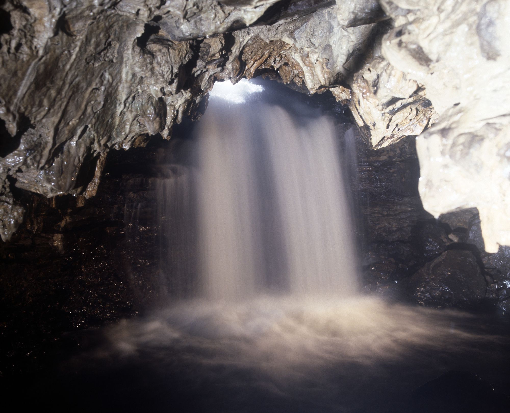 White Scar Caves, Ingleton | Cool Places