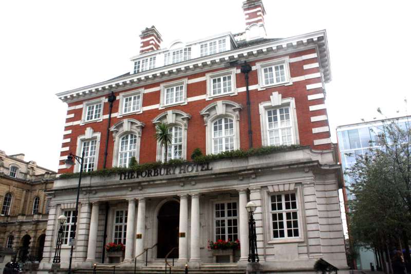 The Roseate Hotel 26 The Forbury Reading Berkshire RG1 3EJ