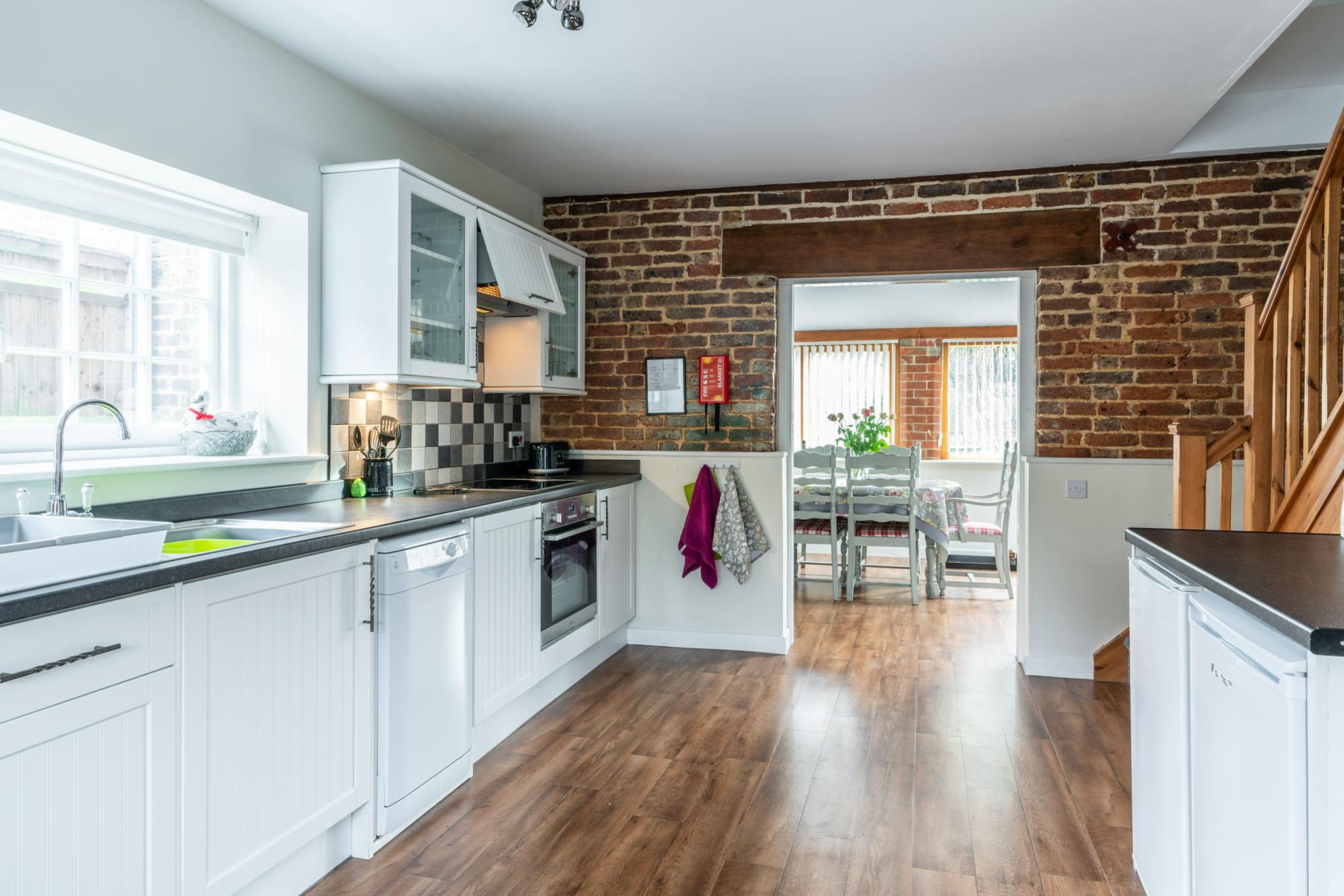 Granary Cottages, Chiddingly