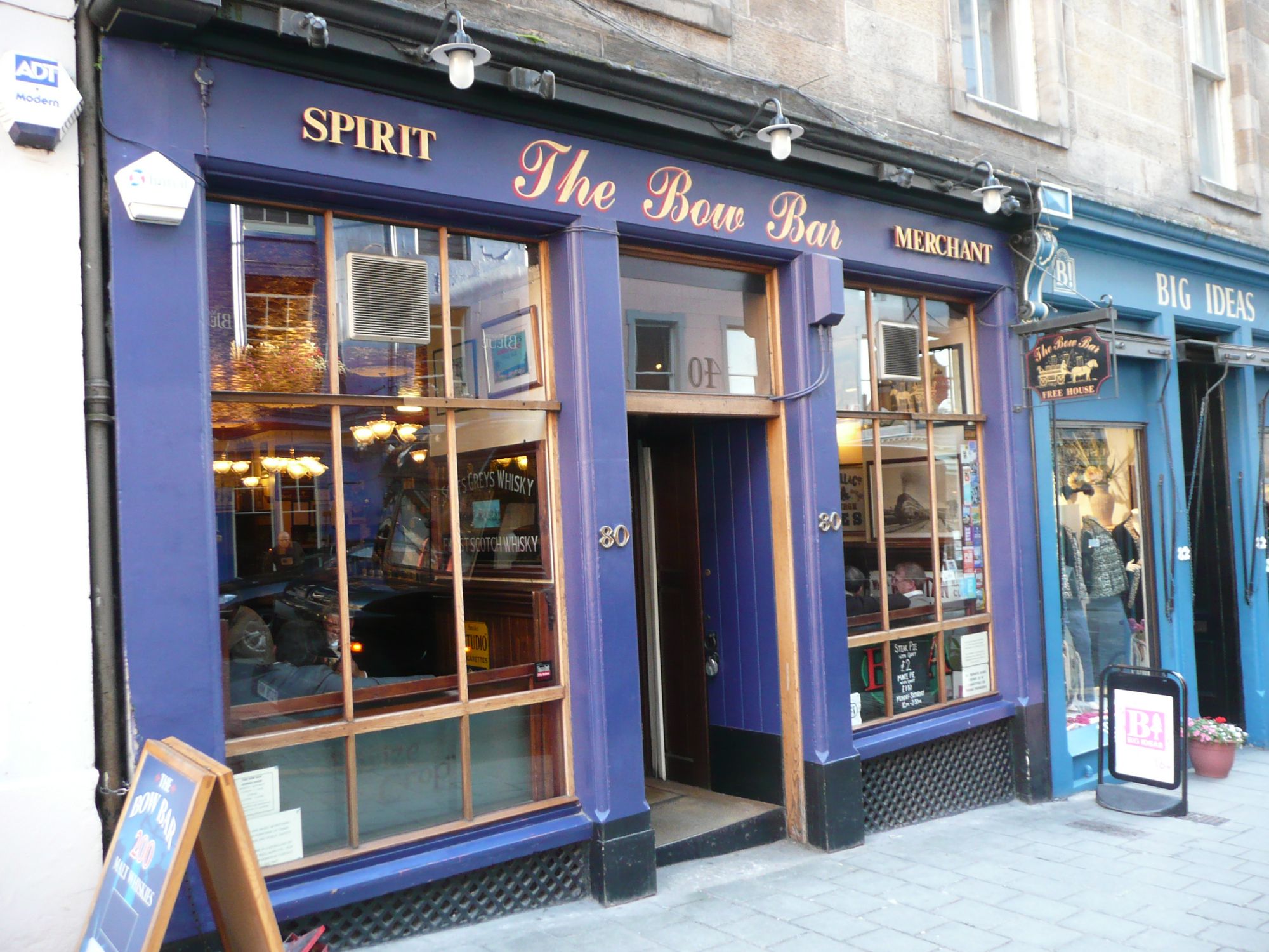 Bow Bar, Edinburgh | Cool Places