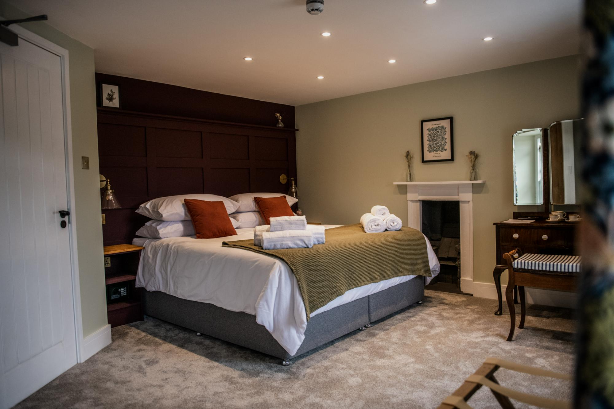 The Heathcock, Cardiff