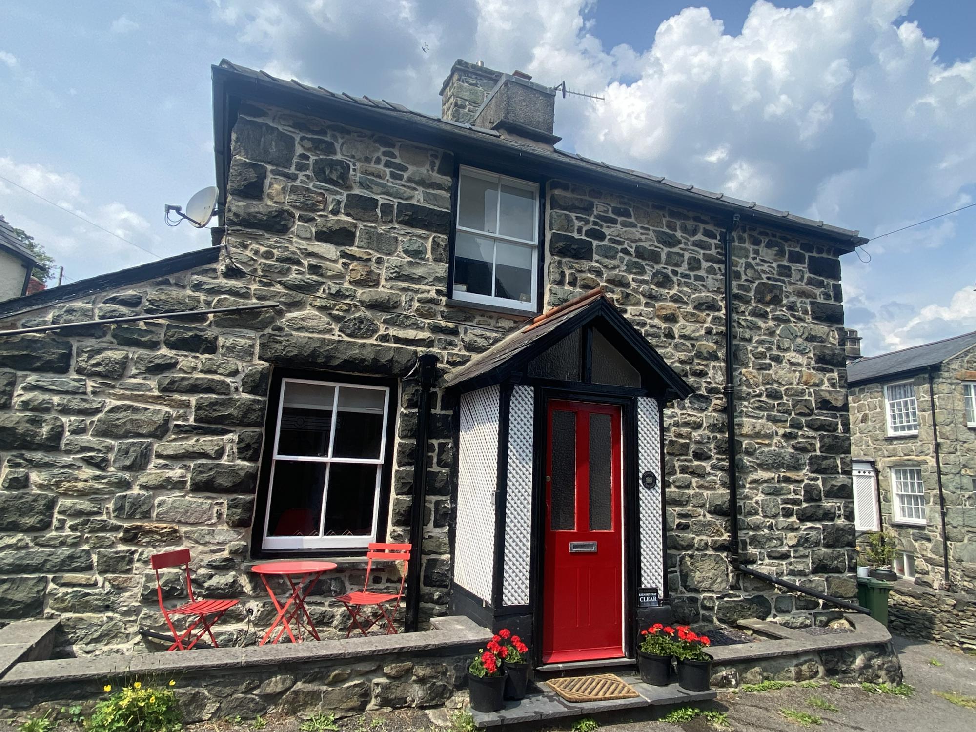Isfryn Cottage in Dolgellau 1 at Graig Wen Cottages - Bedful Web ...